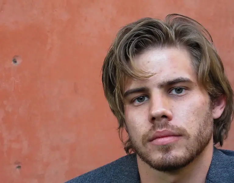 Dominic Bracco Talks about "Los Ninis" of Ciudad Juarez | Rainforest ...